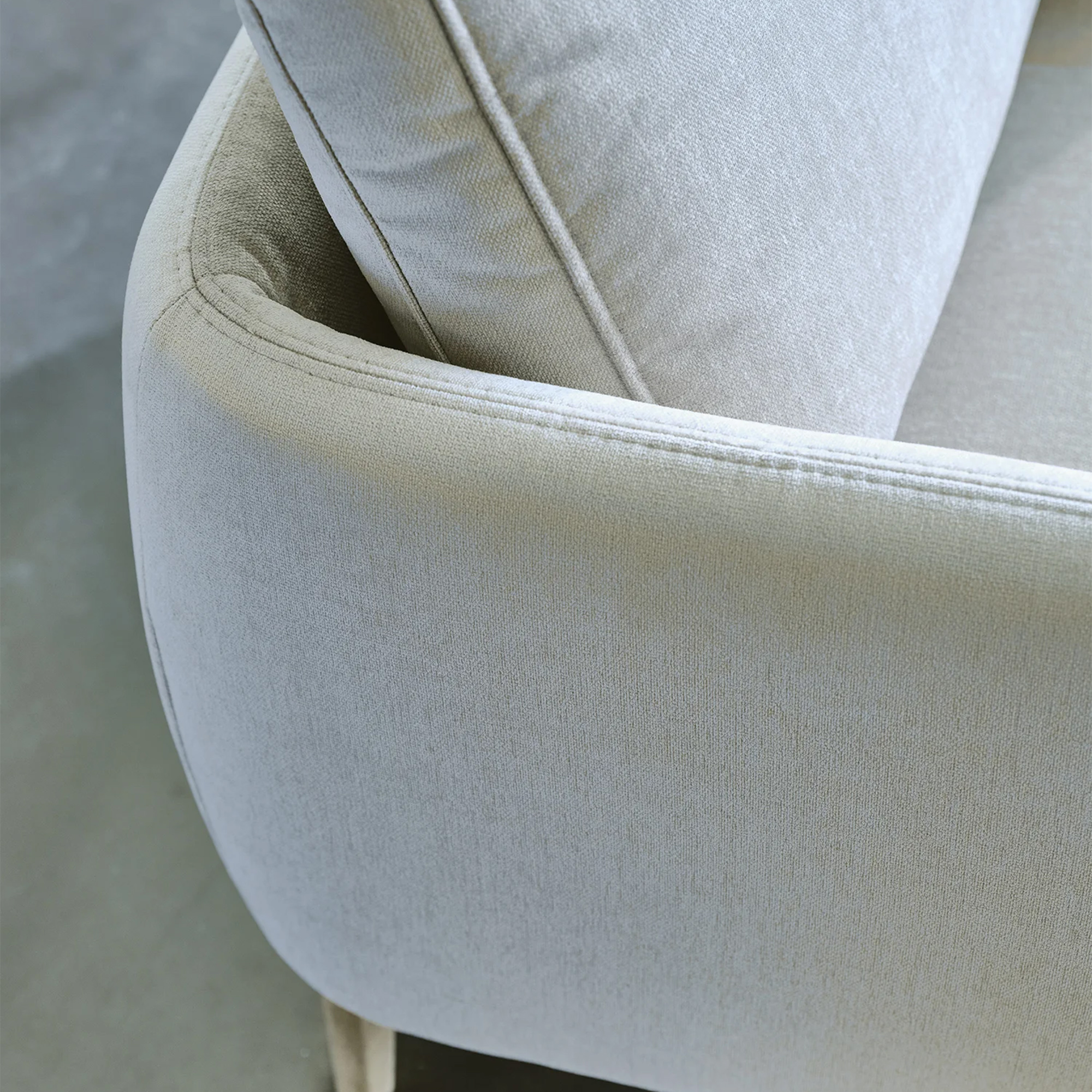 Ercol Aosta Snuggler Chair | Compact Oak Leg Loveseat | Lee Longlands