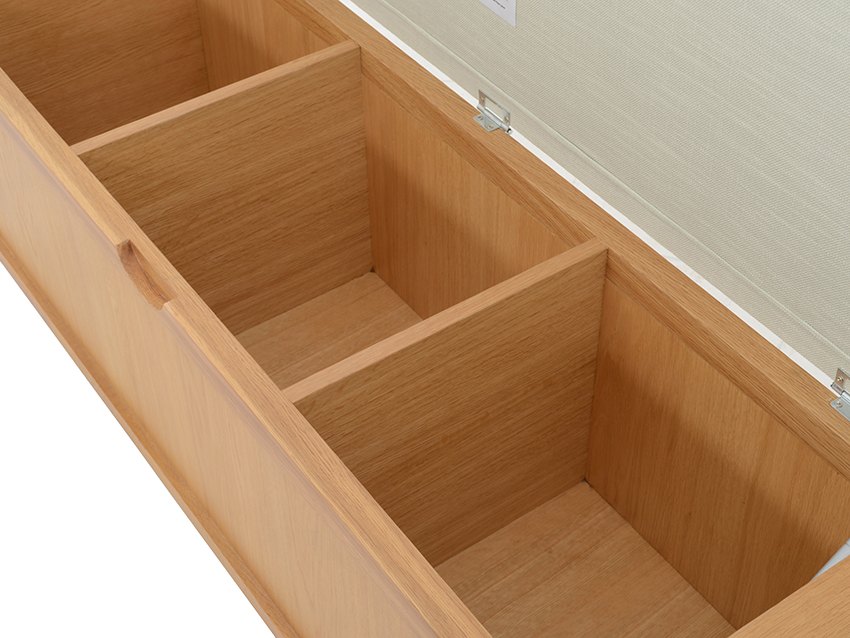 Ercol Bosco Oak Storage Bench | Upholstered Blanket Box | Lee Longlands