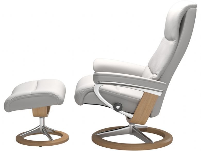 Stressless View Medium Chair & Stool Signature Base - Lee Longlands