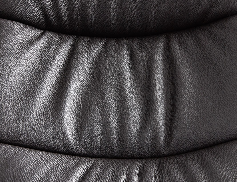 Himolla Azure Medium Manual Recliner Chair - Lee Longlands