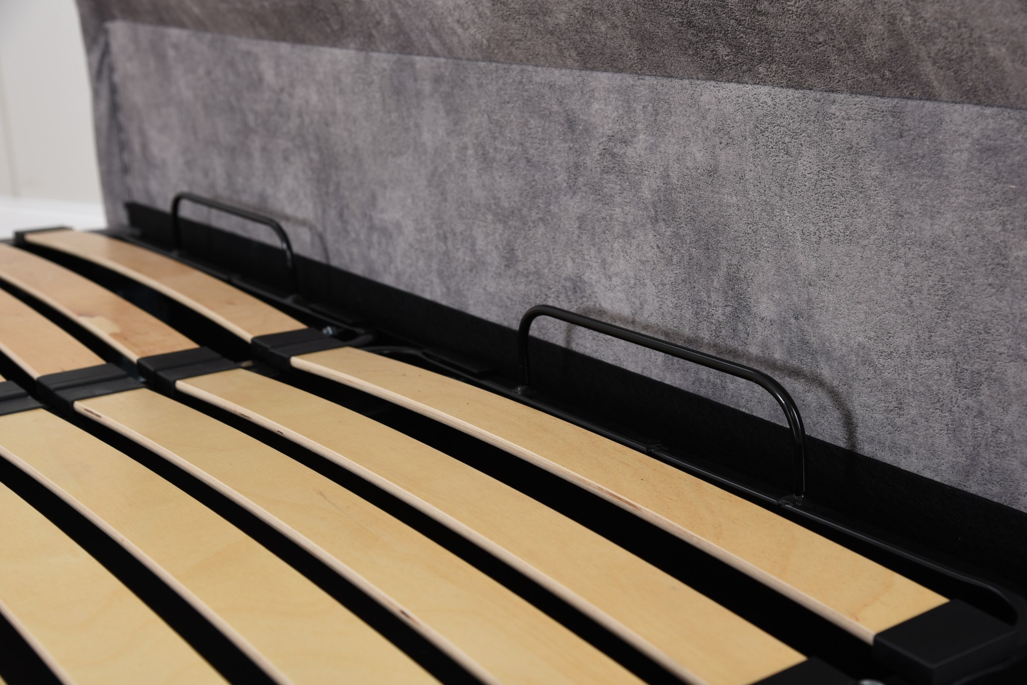 Jade Double Power Ottoman Sprung Bedframe - Lee Longlands