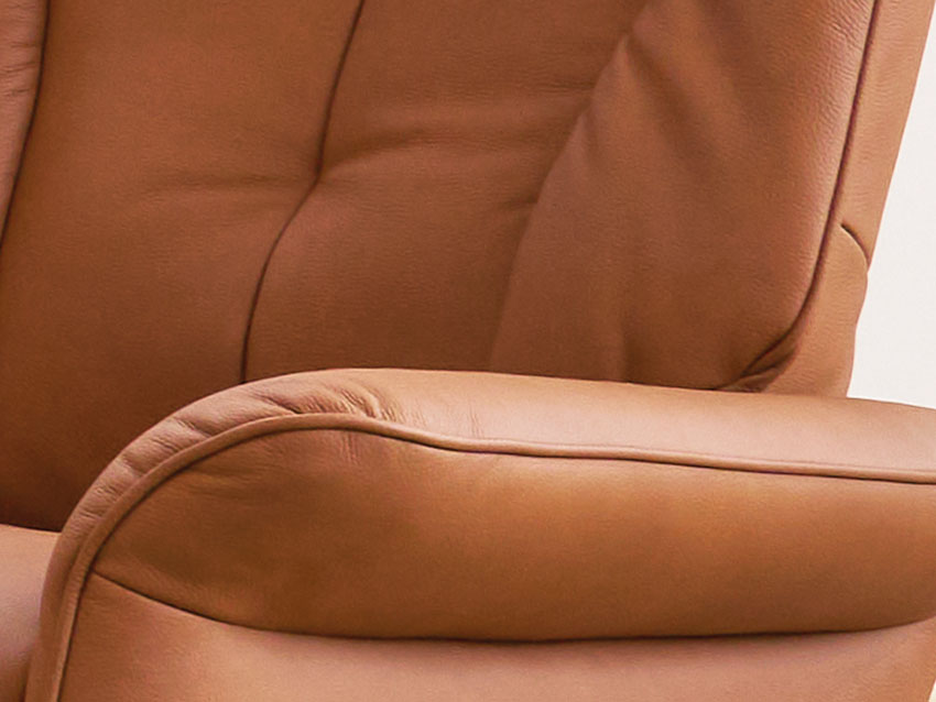 Himolla Lupo Medium Heart Balance Recliner Chair - 4 Motors, Ultimate ...