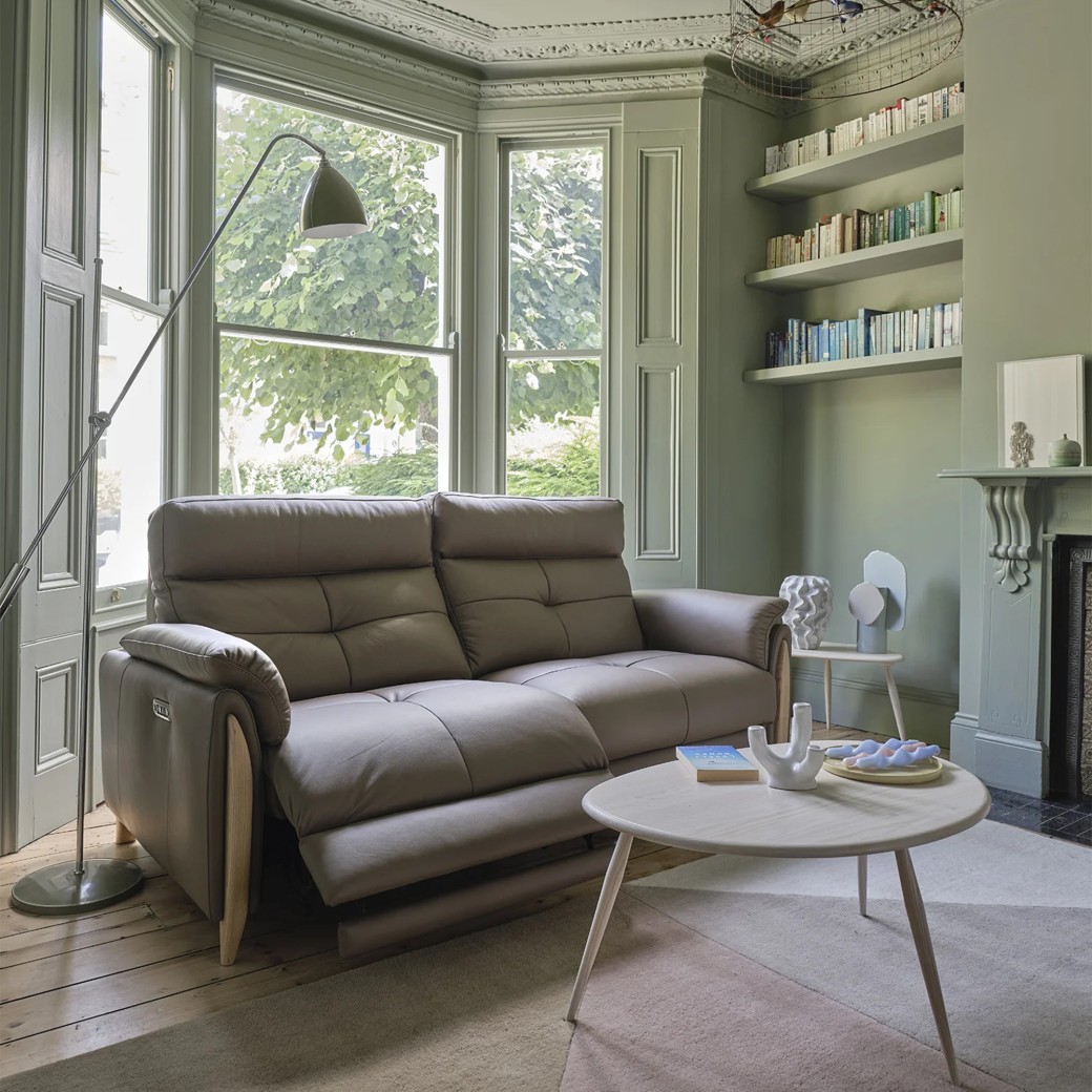 Ercol Mondello Medium Recliner Sofa | Powered Reclining Comfort | Lee ...