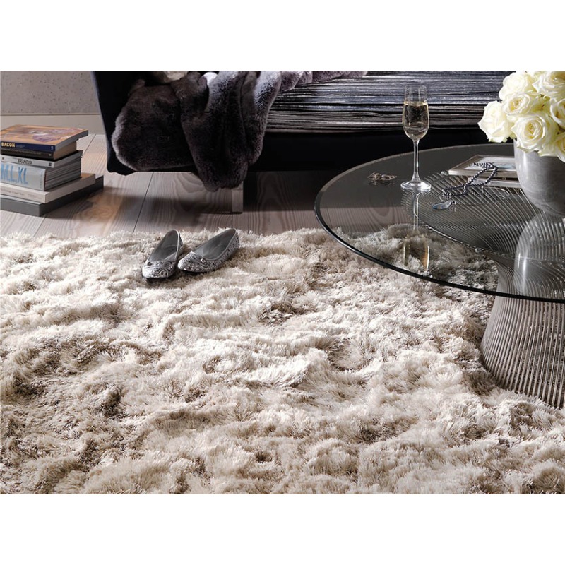 Plush 120 x 170cm Rug - Lee Longlands